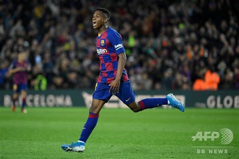 17歳ファティが1試合2得点のリーグ最年少記録、バルサが接戦制す 写真10枚 国際ニュース：afpbb News