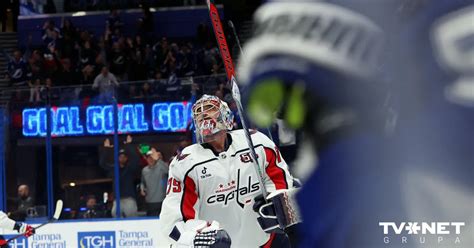Noskaties Capitals Vārtsargs Kuriozi Iemet Ripu Savos Vārtos