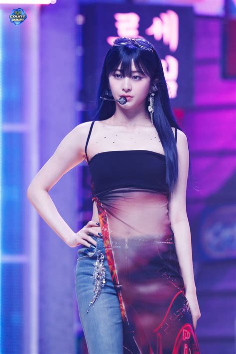 240905 Le Sserafim Yunjin Crazy 1 800 Hot N Fun At M Countdown