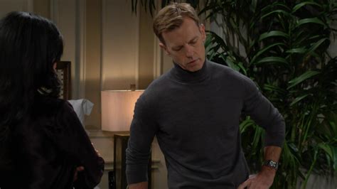 Auscaps Trevor St John Shirtless In The Young And The Restless