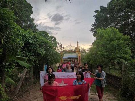 ကယ်တင်ရှင်မရှာ ဒို့ကျေးရွာ သပိတ် စစ်ကြောင်းက စစ်အာဏာရှင် တော်လှန်ရေး ခ