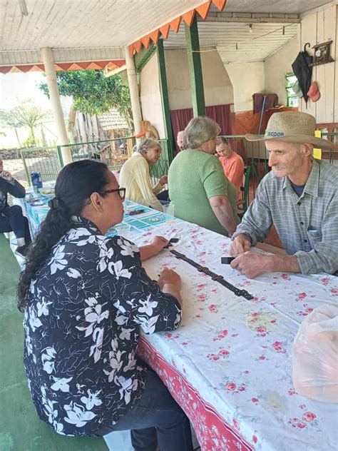 Equipe De Saúde De Rio Das Antas Realiza Atividades Com Moradores Da