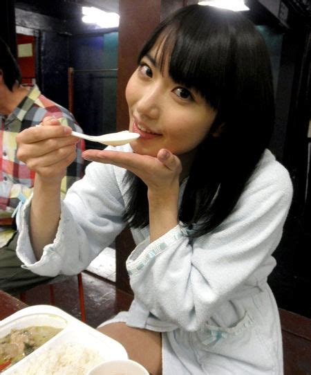 【av女優】sexヤリ終わって撮影休憩中の女さん。余裕やねんなぁw エログ保管庫