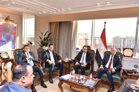 وزير العمل يستقبل وفدا من مجلس النواب واتحاد شباب المصريين في الخارج