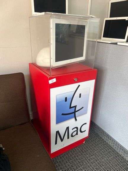 Vintage Apple Imac G4 Computer In Display Case Aprox 15sq X 3 5h World Wide Auction Inc