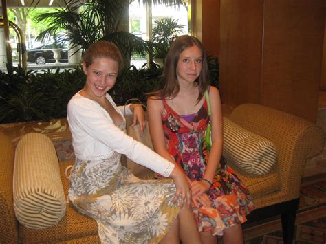 Dating In Middle School Is Hard The Rib Of Brown