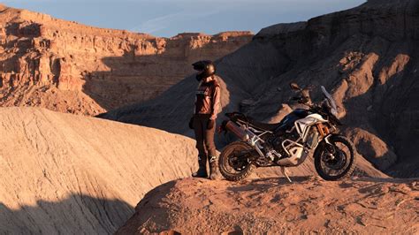2026 Triumph Tiger 900 Alpine And Desert Editions Confirmed