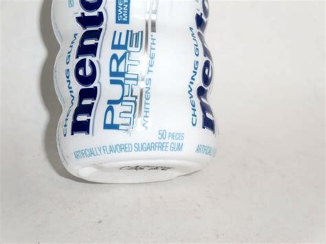 Mentos Mentos Pure White Sweet Mint Sugar Free Chewing Gum Big Curvy