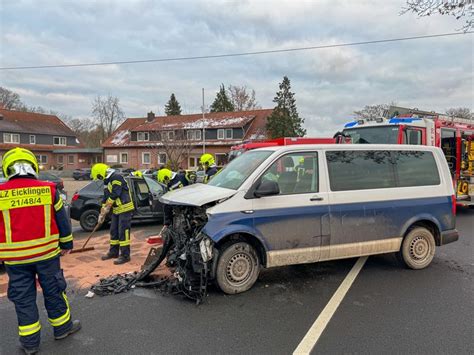 FW Flotwedel Auslaufende Betriebsstoffe Nach Verkehrsunfall Feuerwehr Eicklingen Auf B Im Eins