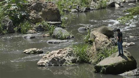 Cadáver En Estado De Descomposición Es Encontrado En El Río Tomayate