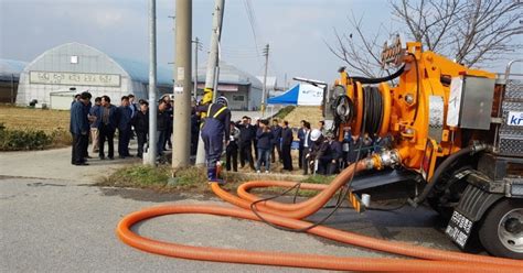 농어촌公 전북 잠관·암곡 준설 잠관준설차 도입