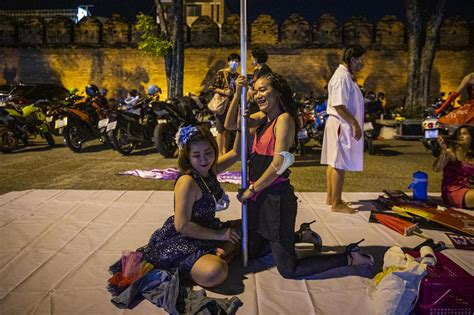 Sex Workers In Thailand Held A Fashion Show To Fight The Stigma Around