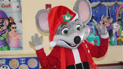 Chuck E Cheese Band Christmas