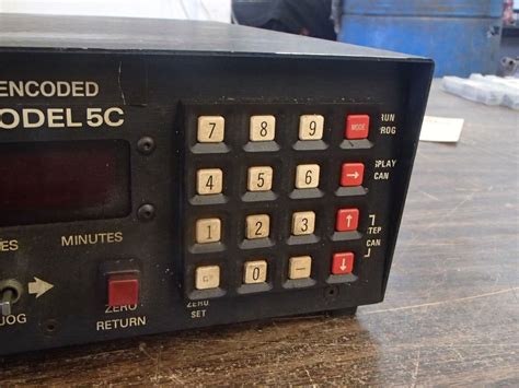 Haas Automatic Digital Indexing Head Control Mn 5c Btm Industrial