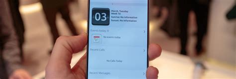 Can I Borrow Your Phone Hands On With Mark Shuttleworths Ubuntu Phone Ars Technica