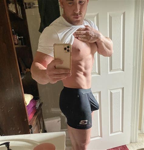 Bulge Level 3000 R Lemmeseeyourbulge