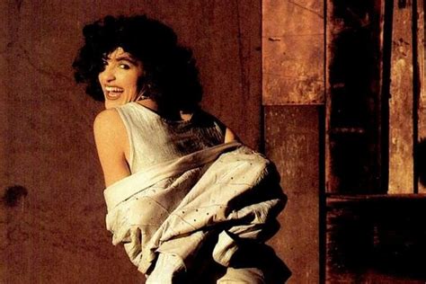 Young Mariska Hargitay See Her Modeling In The 1980s Long Before Law