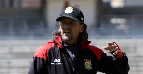 Carlos Desio No Seguiría Como Técnico De Sport Huancayo El Insólito