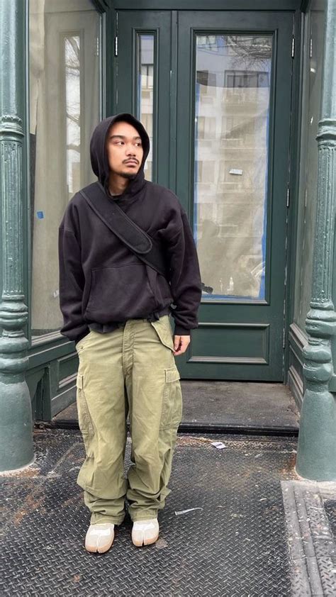 Green Cargo Pants Outfit Parachute Pants Outfit Trousers Outfit Men