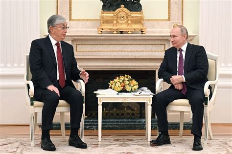 Путин счел «знаковым первый визит Токаева в Россию после переизбрания
