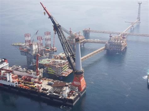 Mcdermott Wins Aramco Offshore Contracts