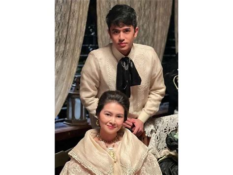 David Licauco Flattered Sa Natanggap Na Liham Mula Sa Isang Fan Pareho