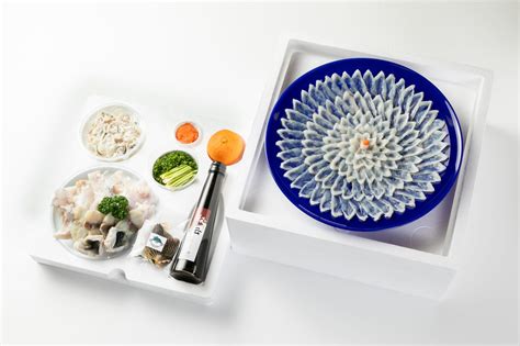 養殖 本場下関のとらふぐ刺し＆ふぐちりセット送料込み3人～4人前） Sumire Brandオンラインショップ
