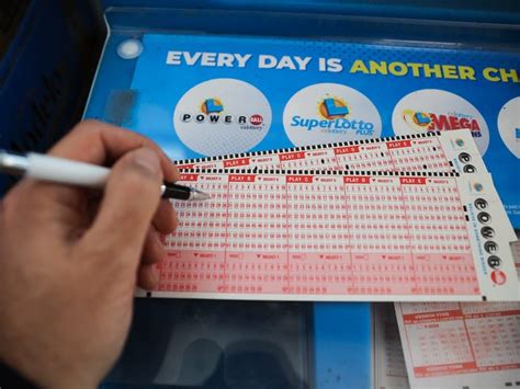 Iowa Woman Wins 2 Million Powerball Prize After Tornado Destroys Home