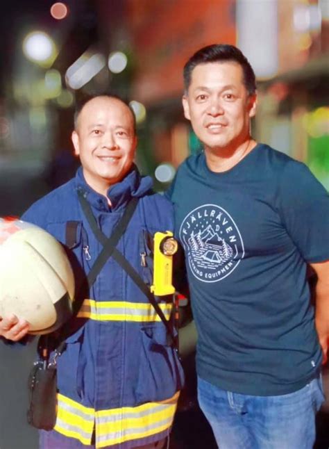 罹癌後首露面！汪建民「颱風天上通告」暴瘦現身：才剛處理後事 女星曬合照「不忍發聲」