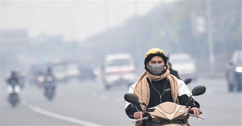 明日2025年2月16日の天気予報：寒気が強まり、北部で雨