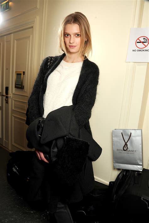スーパーモデルの私服スナップ Sigrid Agren Gwen Loos Monika Jac Jagaciak Mirte Maas