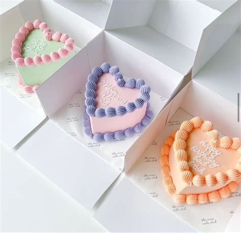 Mini Heart Shaped Cakes For Weddings Pastel Heart Cake Decoration