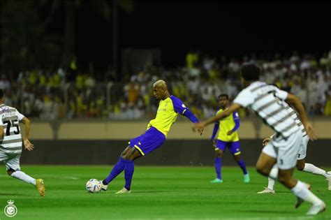 فيديو النصر يفوز على الطائي بثنائية رونالدو وتاليسكا في دوري روشن