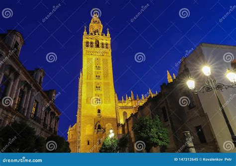 Torre Famosa De Giralda Arquitetura Isl Mica Constru Da Pelos Almohads