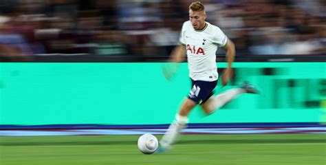 Spurs Conte Dealt Kulusevski Blow