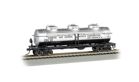 Three Dome Tank Car CARBIDE AND CARBON CHEMICALS HO Scale Walmart