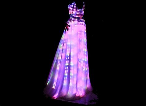 Twitter Dress Nicole Scherzinger Debuts Electronic Outfit By