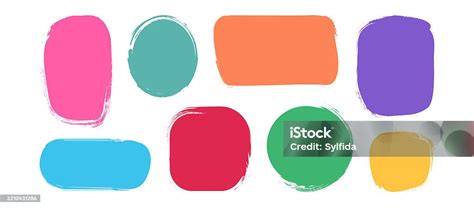 텍스트 상자 크레용 페인트 브러시 모양 프레임 아이 둥근 테두리 다채로운 거친 분필 스티커 흰색 배경에 고립 된 귀여운 숯 노트 만화 연설 라벨 세트입니다 유치한 벡터 0