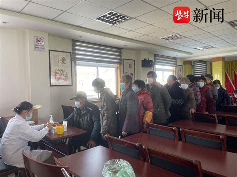 关爱村内老人，传播健康理念！张家港市乐余镇红联村举办义诊活动血糖血压医生