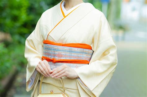 パーティーに合う着物はどれ？欠かせないマナーとは？ 着付け教室ランキング