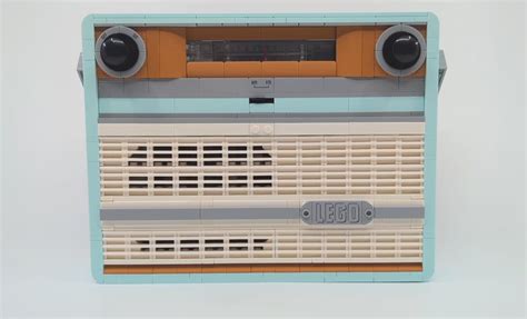 10334: Retro Radio LEGO Icons Set Review - BricksFanz