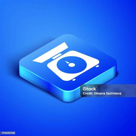 파란색 배경에서 격리된 등각 투영 축척 아이콘입니다 무게 측정 장비 파란색 사각형 버튼입니다 벡터 일러스트레이션 가정 생활에 대한 스톡 벡터 아트 및 기타 이미지 Istock