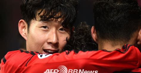 멀티골 손흥민 분데스리가 카가와 오카자키 넘어 차범근까지