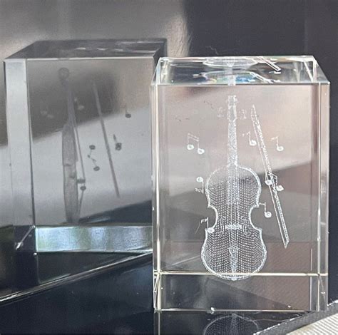 Brand New 3d Laser Etched Designed Paperweights In Crystal Glass Cubes