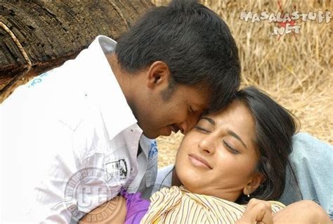All Photos Gallery Hot Lip Lock Kiss