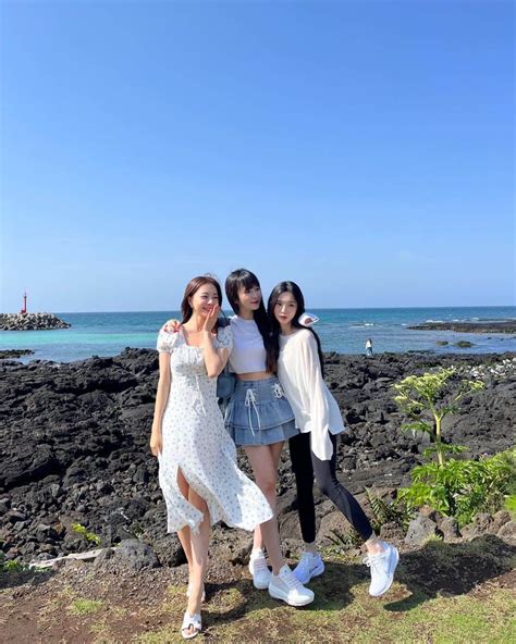 キム・ミニョンさんのインスタグラム写真 キム・ミニョンinstagram 「제주도 죠타 🌿 로아르원피스도 예쁘됴 제주바다