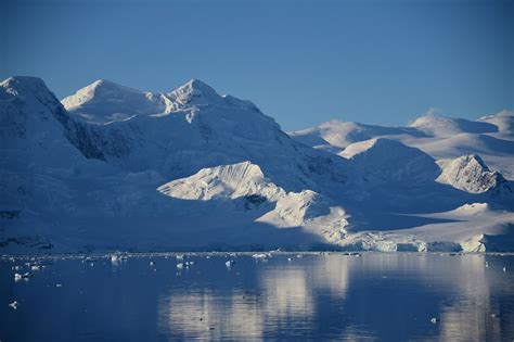 Worlds Southernmost Cellular Base Station Installed In Antarctica