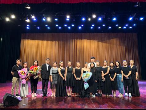 夏春雨小提琴独奏音乐会在山东大学音乐厅精彩上演 山东大学艺术学院