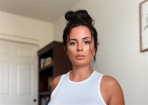 Mesera Conquista Tiktok Con Sus Videos Barrio