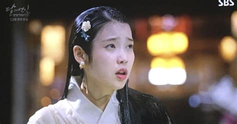 Tview클립 달의 연인 보보경심 려 아이유 벗고 있는 황자 사이서 강렬 등장